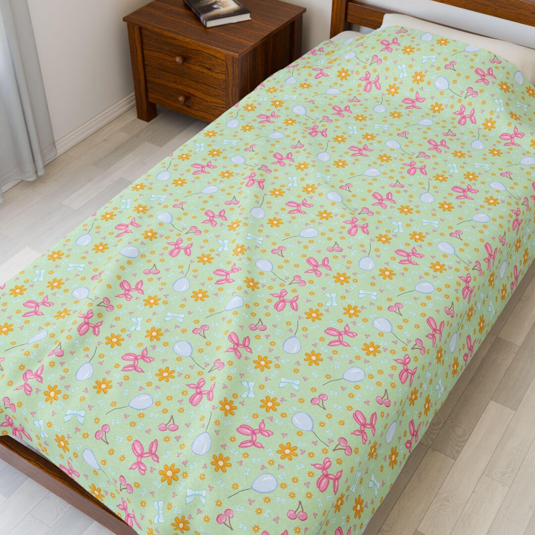 Fuzzy Blanket Cutecore Balloon Animals Flowers Bows Pale Green Soft ...
