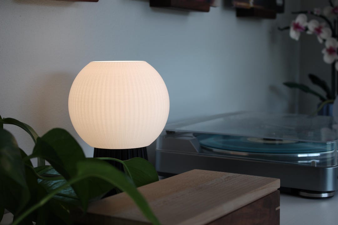 3D Printed Table Lamp: Modern PLA Desk Lamp, Eco-friendly - Etsy