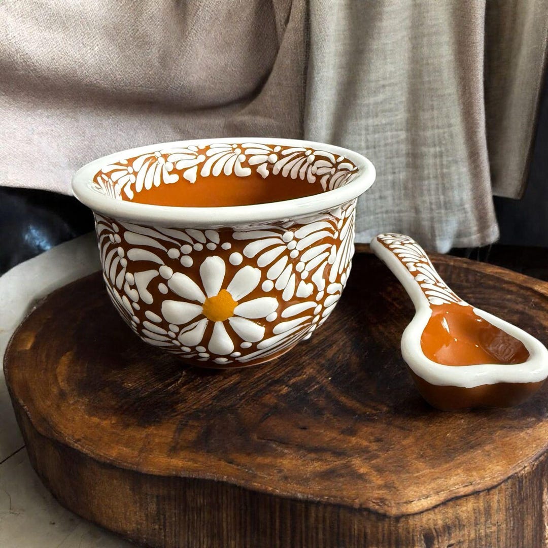 2 TALAVERA SAUCE BOATS Alma De Barro Collection / Margarita White ...