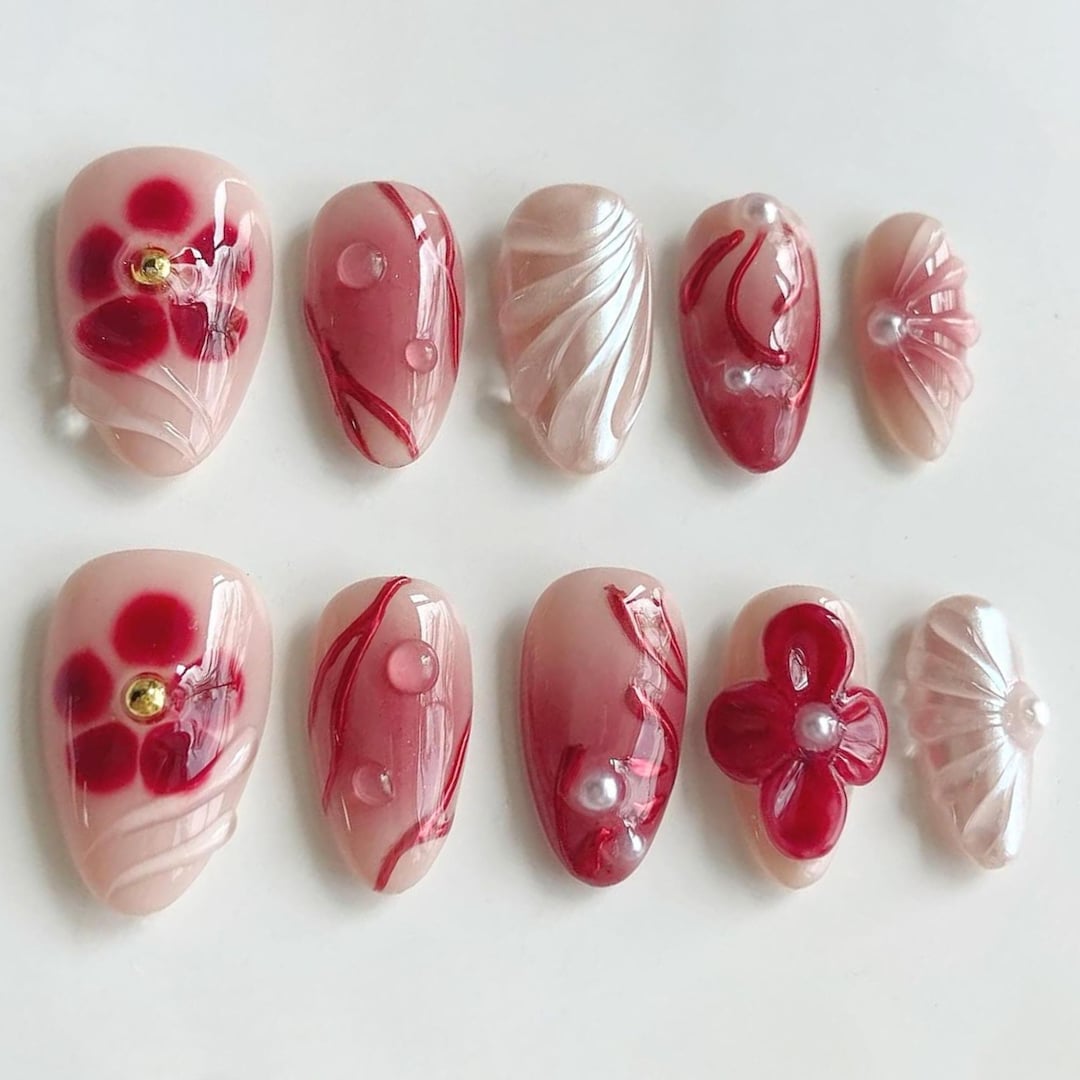 Red 3D Floral Press on Nails, Romantic Glossy Nail Art for Valentine’s ...