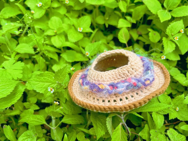 Handmade Hawaiian Outfit for Labubu | Includes Lei, Hat, Grass Skirt ...