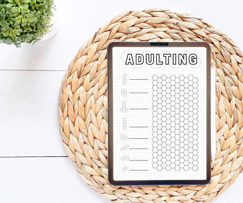 Hexagon Adulting Tracker - PRINTABLE Journal Page, Monthly Tracker ...