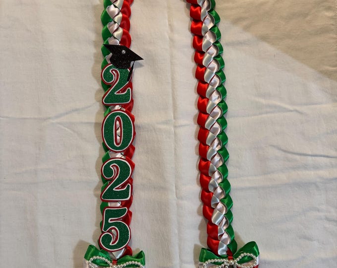 Pearl Graduation Lei ,the Perfect Gift for Your Grad, Promotion ...