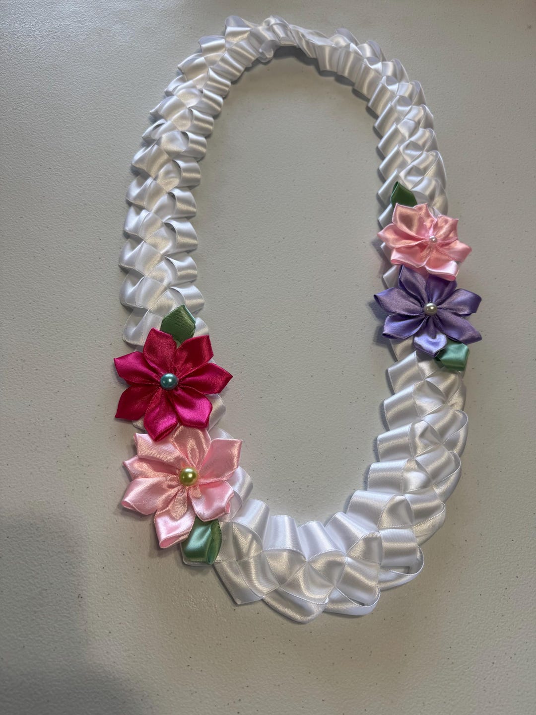 Pearl Graduation Lei ,the Perfect Gift for Your Grad, Promotion, White ...