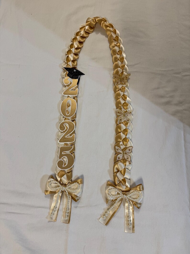 Pearl Graduation Lei ,the Perfect Gift for Your Grad, Promotion, Gold ...