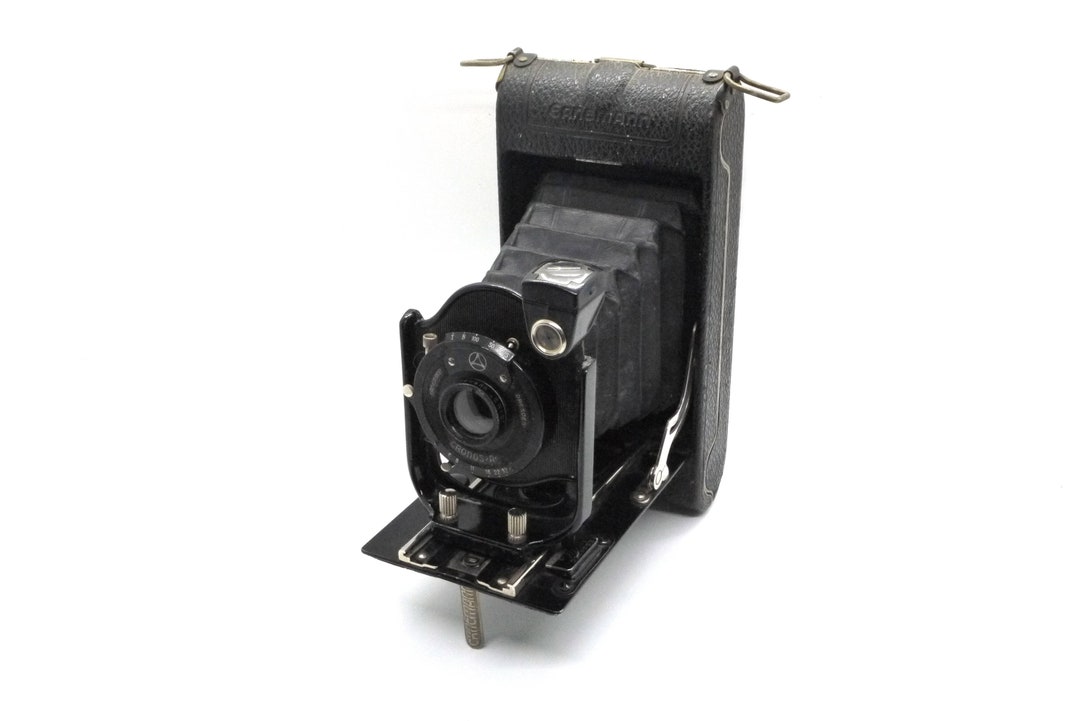 Ernemann Bob III 6x9 Medium Format Folding Camera With 10.5cm F8 Lens ...