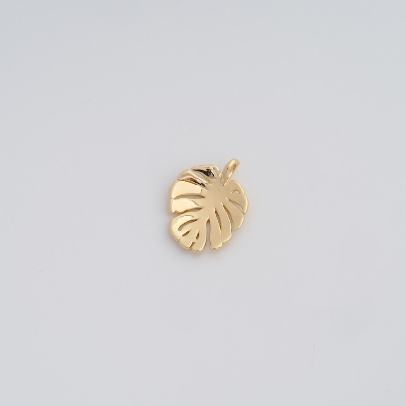Monstera Necklace - Etsy