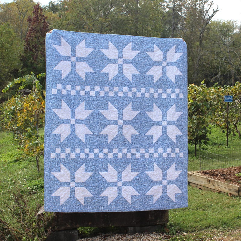 Snowflake Quilt - Etsy