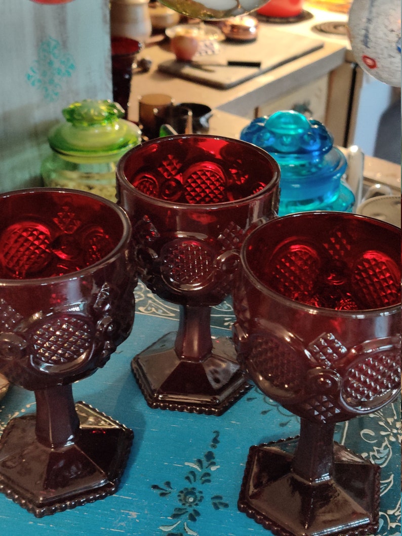 Extra-large Vintage Avon 1876 Ruby Red Cape Cod Collection - Etsy