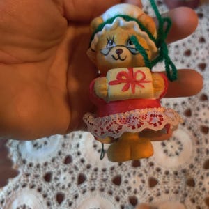 Vintage Set of 4 Porcelain Christmas Tree Ornaments Bells Bell Feet ...