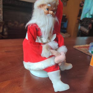 RARE Vintage Sankyo Japan Music Box Santa Claus Character Figure ...