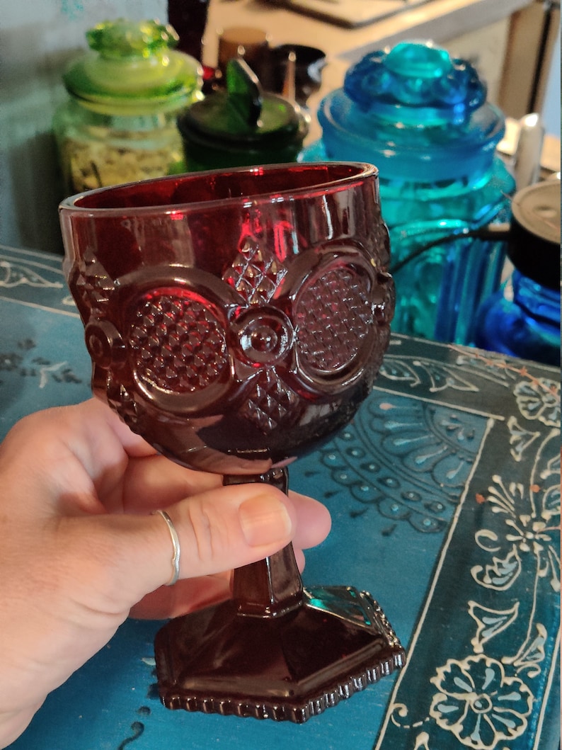 Extra-large Vintage Avon 1876 Ruby Red Cape Cod Collection - Etsy