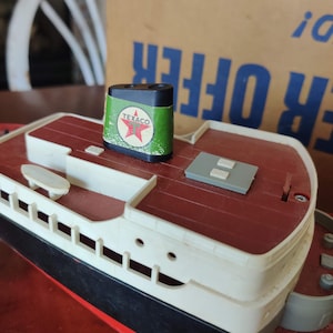 Huge Texaco Toy Tanker 1960's Battery Operated Boat Large in Original ...