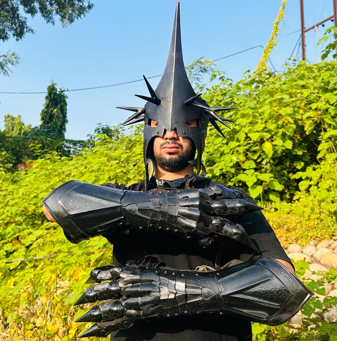 Nazgul Set - Schwarzer Metall Spiked Helm & Gauntlet Set ...