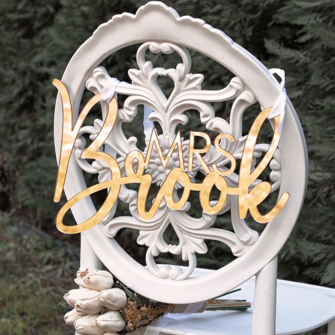 Mr & Mrs Wedding Chair Sign, Custom Wedding Signage, Gold Wedding Decor ...
