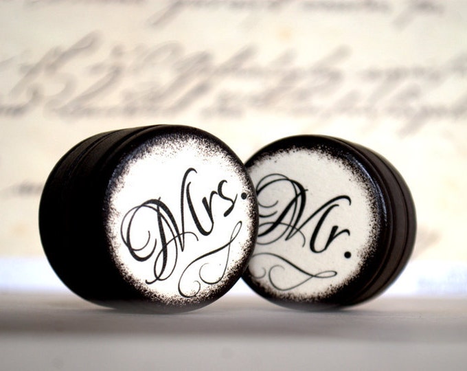 Mr & Mrs Set 0f 2 Wedding Ring Box Customize - Etsy