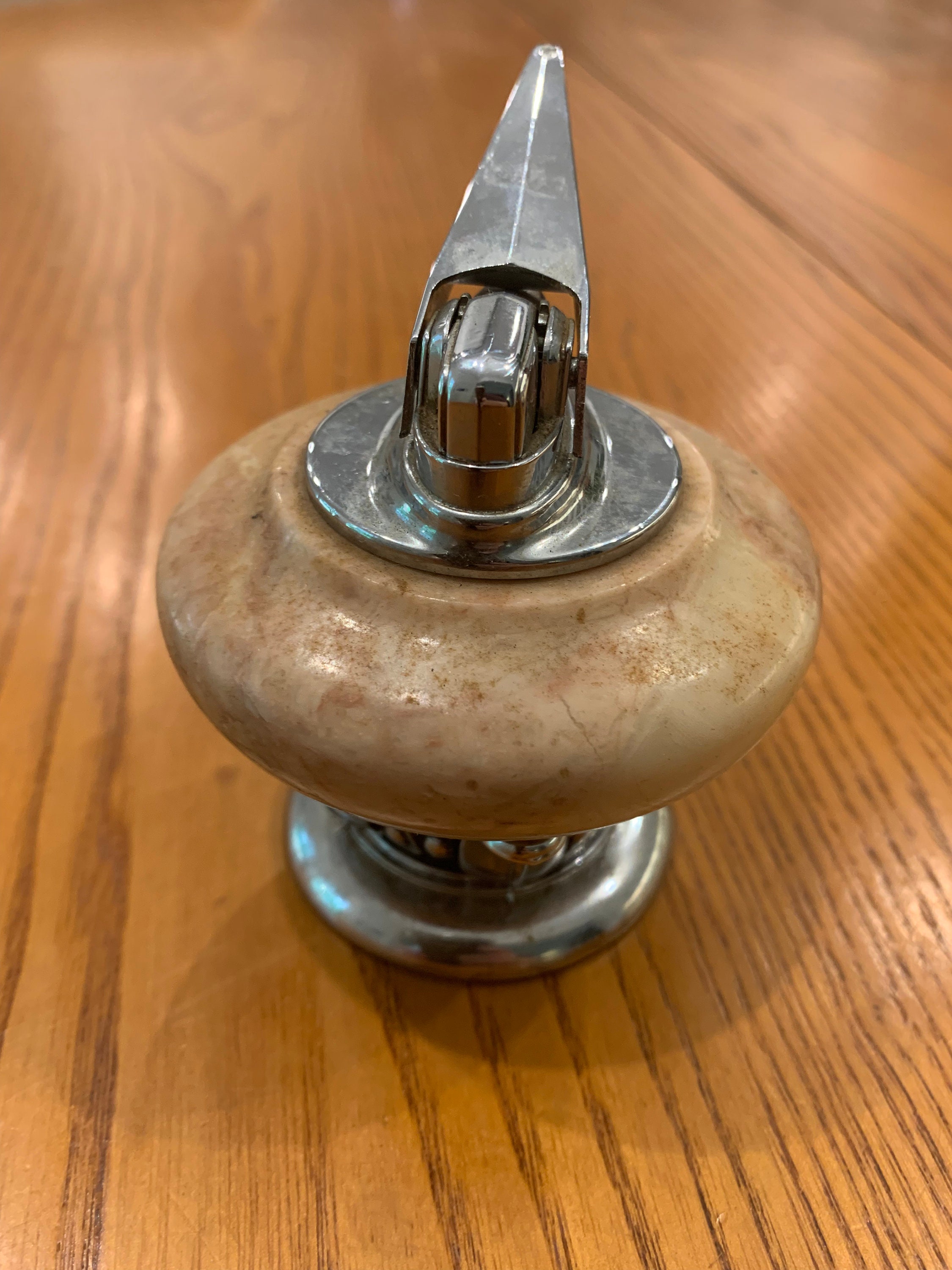 Vintage Ronson Stone Table Lighter - Etsy