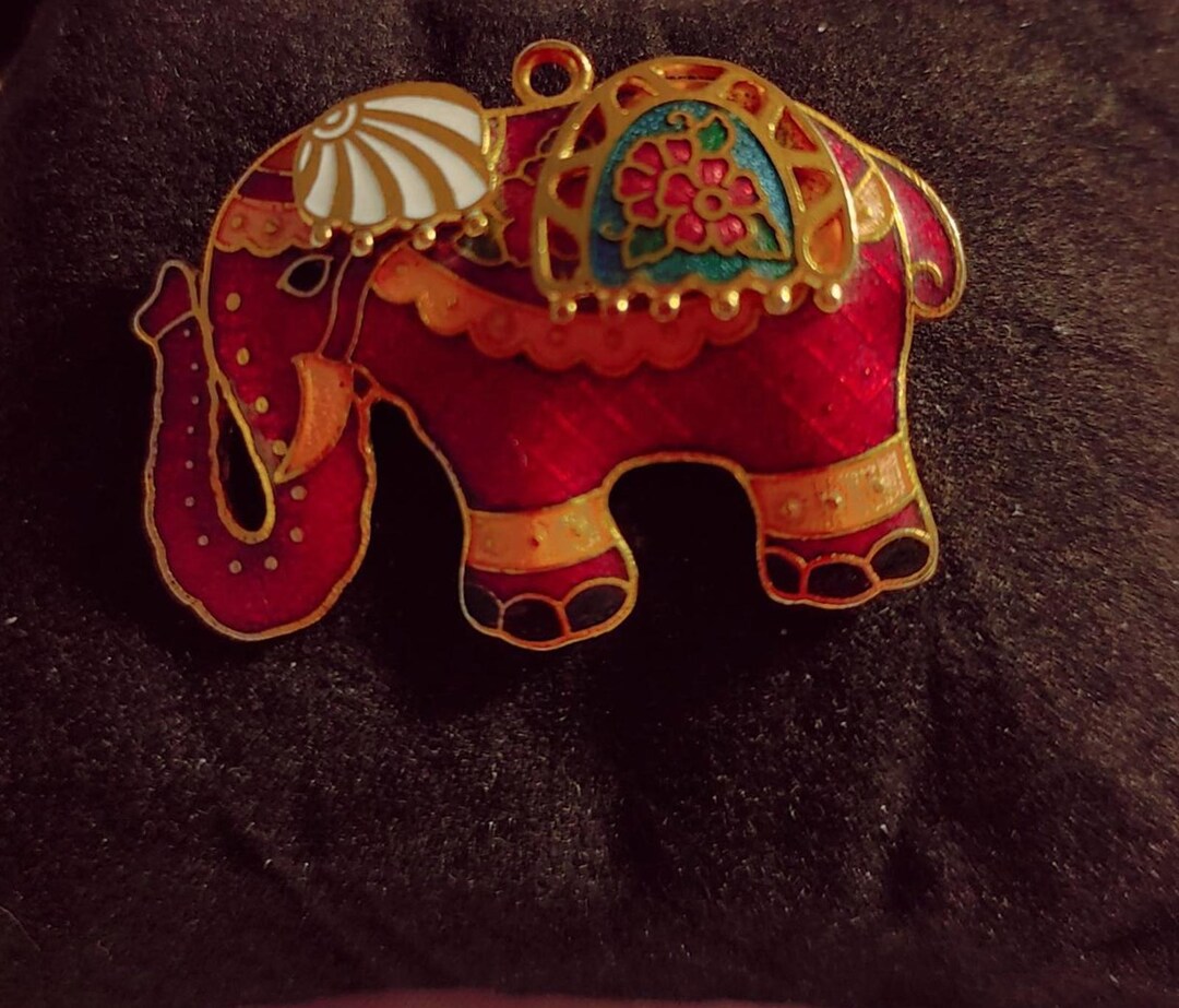 Colorful Elephant Enamel Pin - Etsy