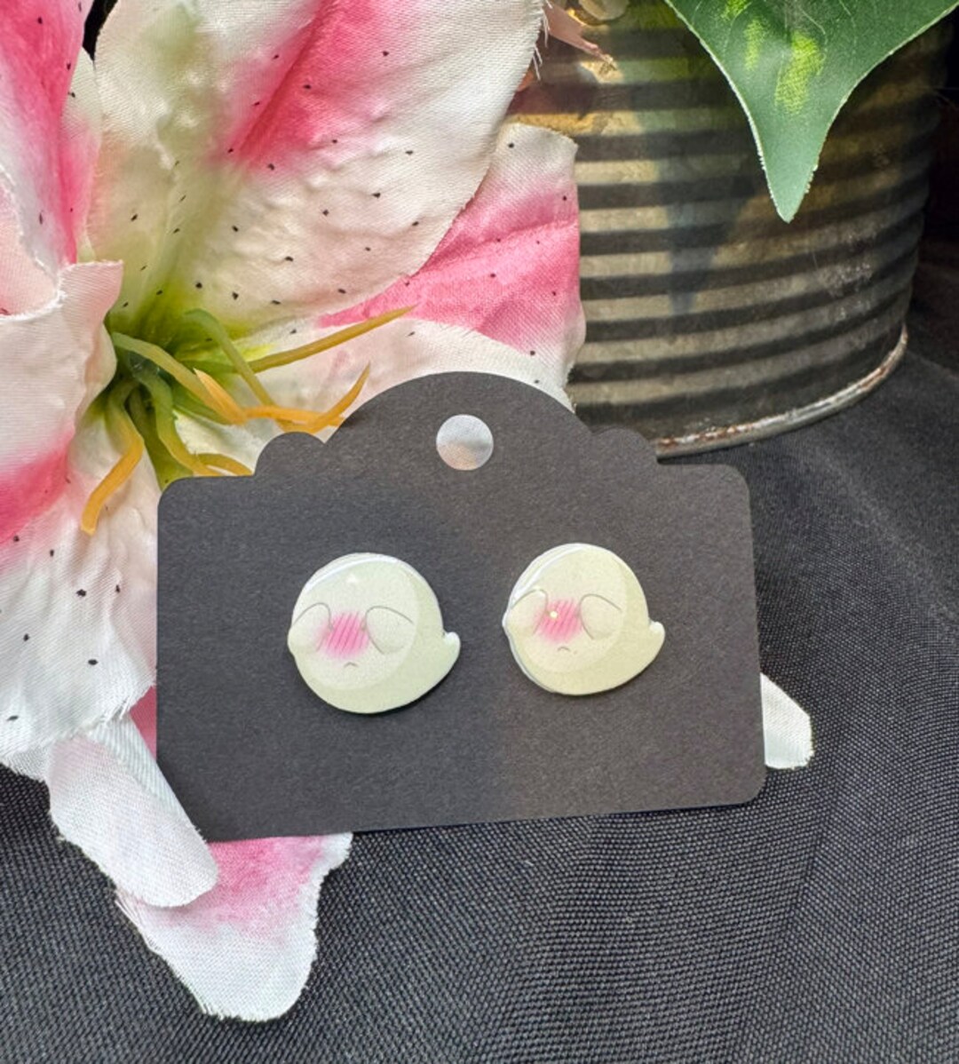 Super Mario - Shy Boo Earring Studs - Etsy
