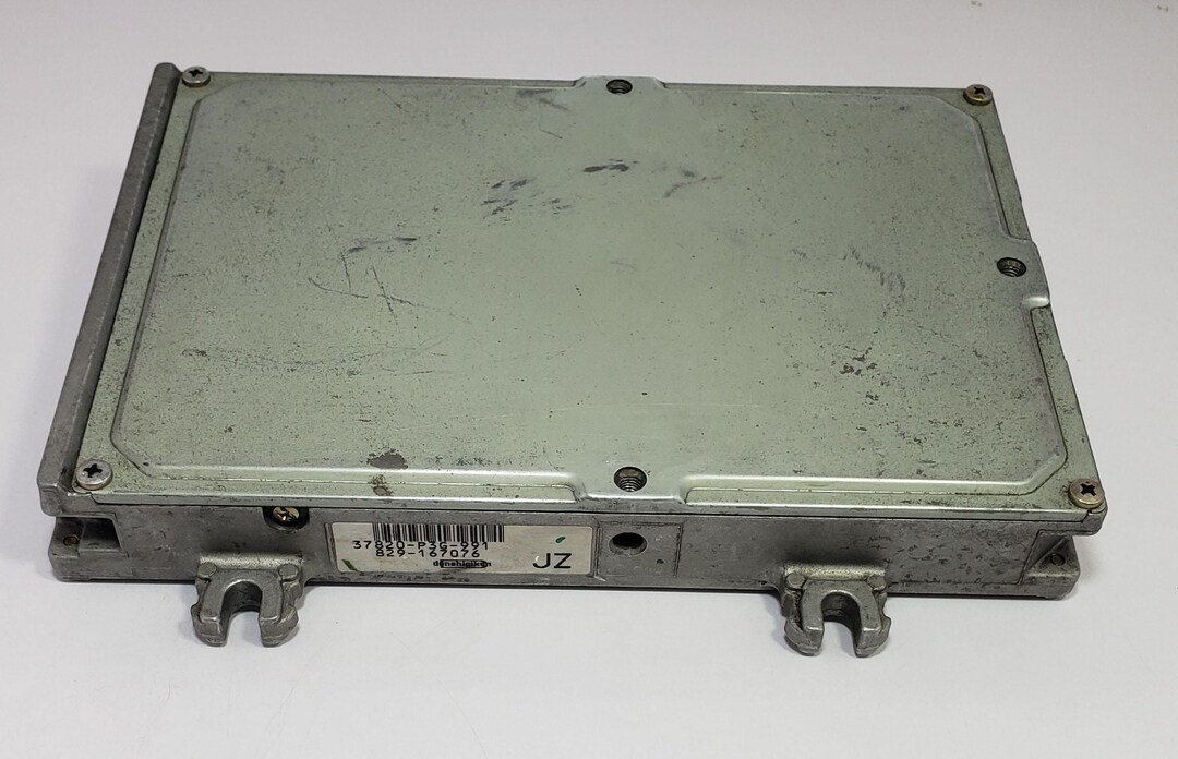 Engine Control Unit ECU HONDA Step Wagon 1997 E-RF2 37820-P3G-991,829 ...