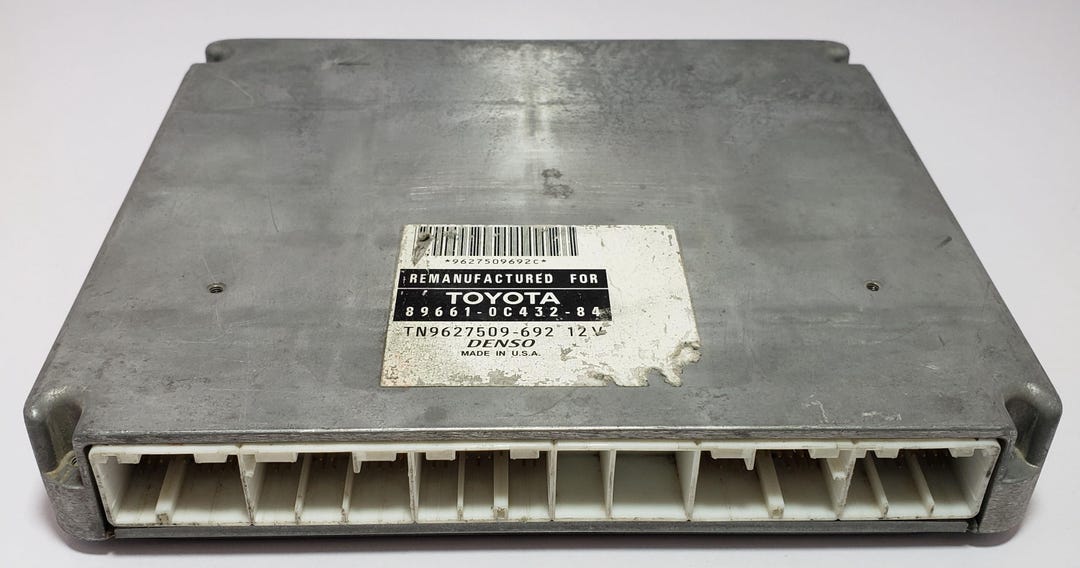 Toyota Tundra ECU ECM 2003 4x2 | Engine Control Module 89661-0C432-84 ...