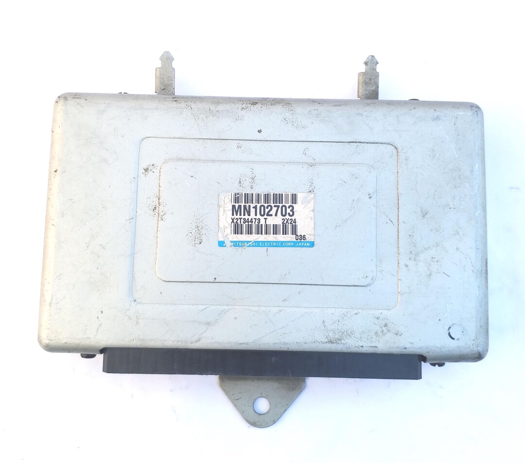 Mitsubishi Legnum EC5W 6A13 Engine Control Unit ECU ECM MN102703 Used ...