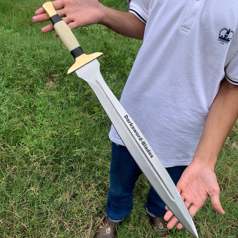 Short Sword 2 Hand - Etsy