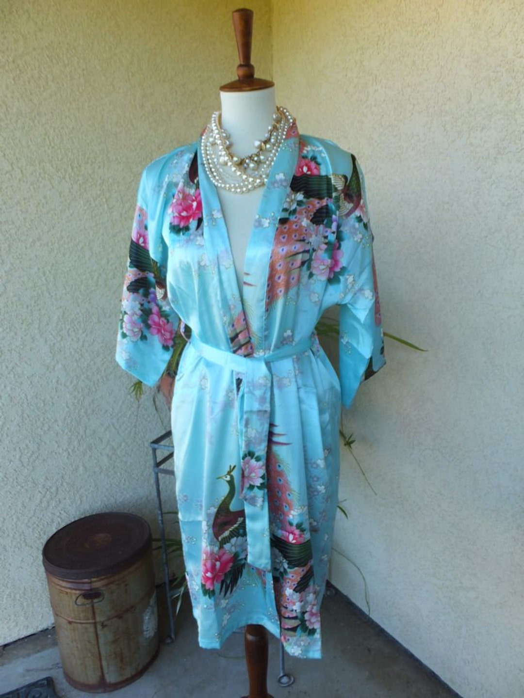 Vintage SILK Robe Floral Asian Style, Knee Length Oriental Village Silk ...