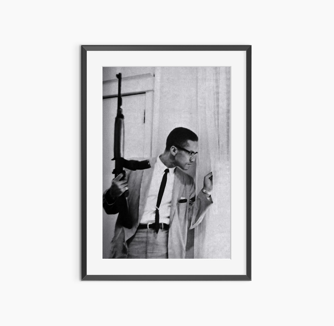 Malcolm X Holding a Rifle, Photography Prints, Malcolm X Poster ...