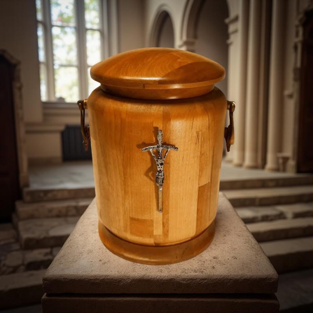 Adult Beech Wood Cremation Urn – Solid Wood Urn for Human Ashes - Etsy