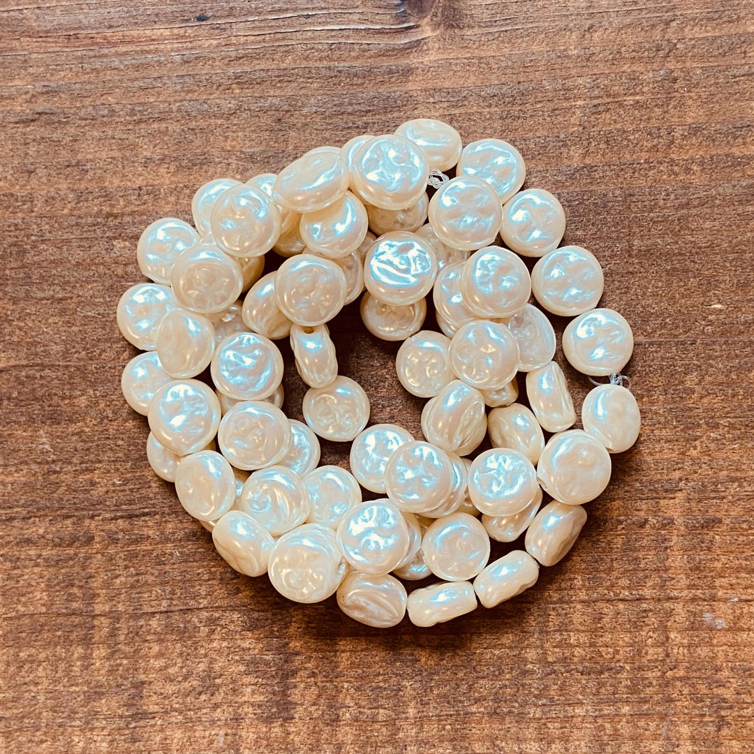 Vintage Miriam Haskell Baroque Coin Pearls by the Strand - Etsy