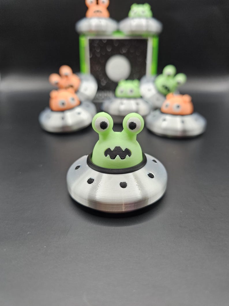 Spinning Alien UFO Clicker Fidget 3D Printed - Etsy