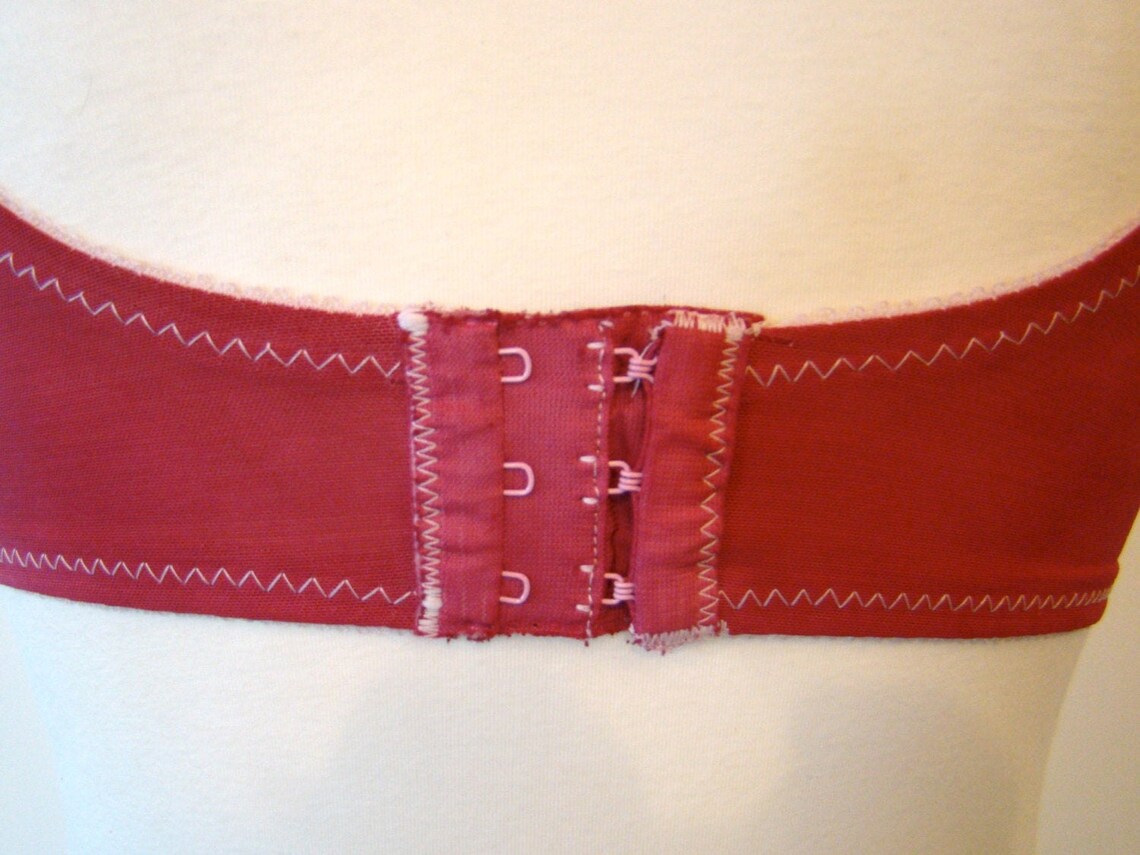 Vintage BALI Hand Dyed Dark Pink Bra 36 C. - Etsy