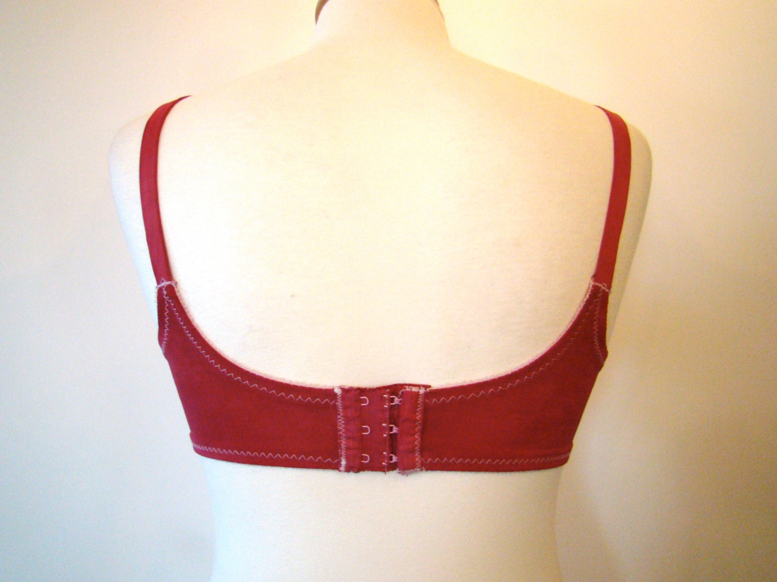 Vintage BALI Hand Dyed Dark Pink Bra 36 C. - Etsy