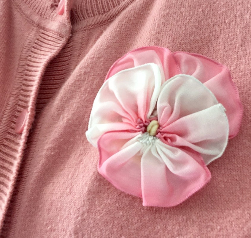 Small Pansy Brooch Sweet Pink Vintage French Ribbon Handmade - Etsy