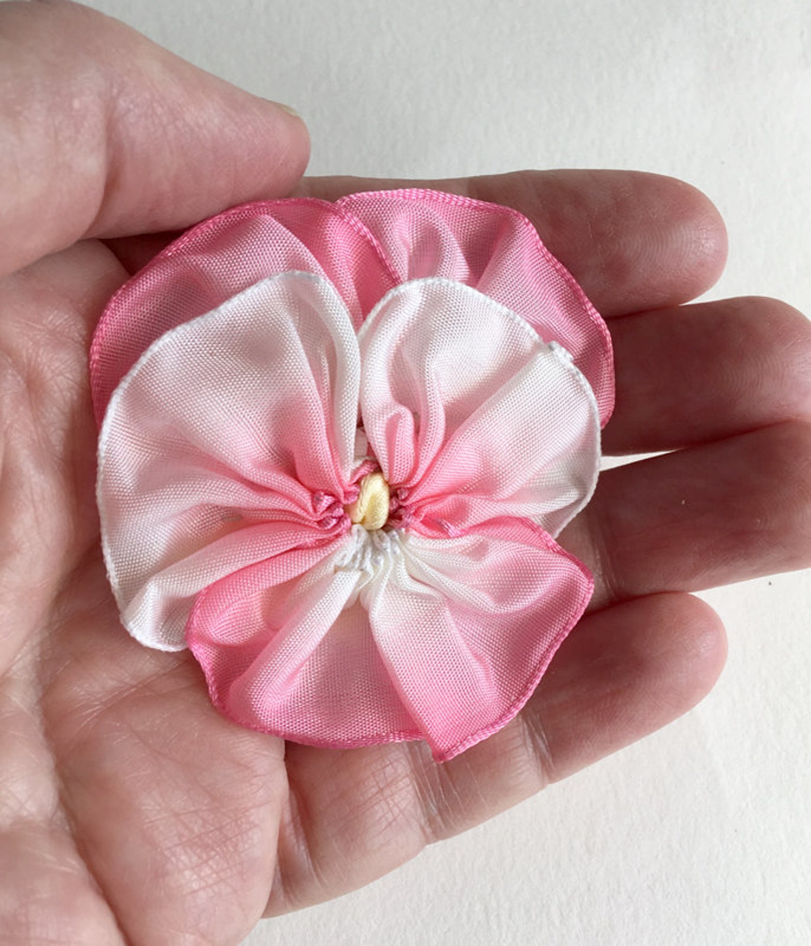 Small Pansy Brooch Sweet Pink Vintage French Ribbon Handmade - Etsy