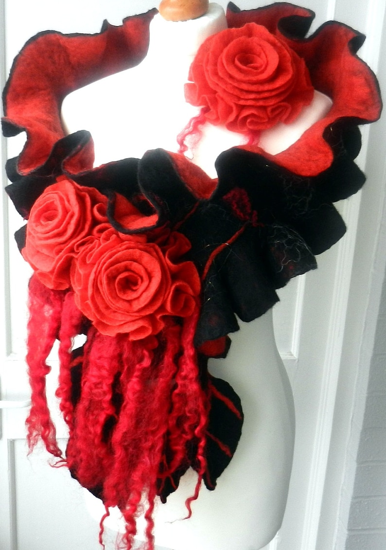 Felted Wool Jewelry felted woman ART scarf shawl-Midnight | Etsy