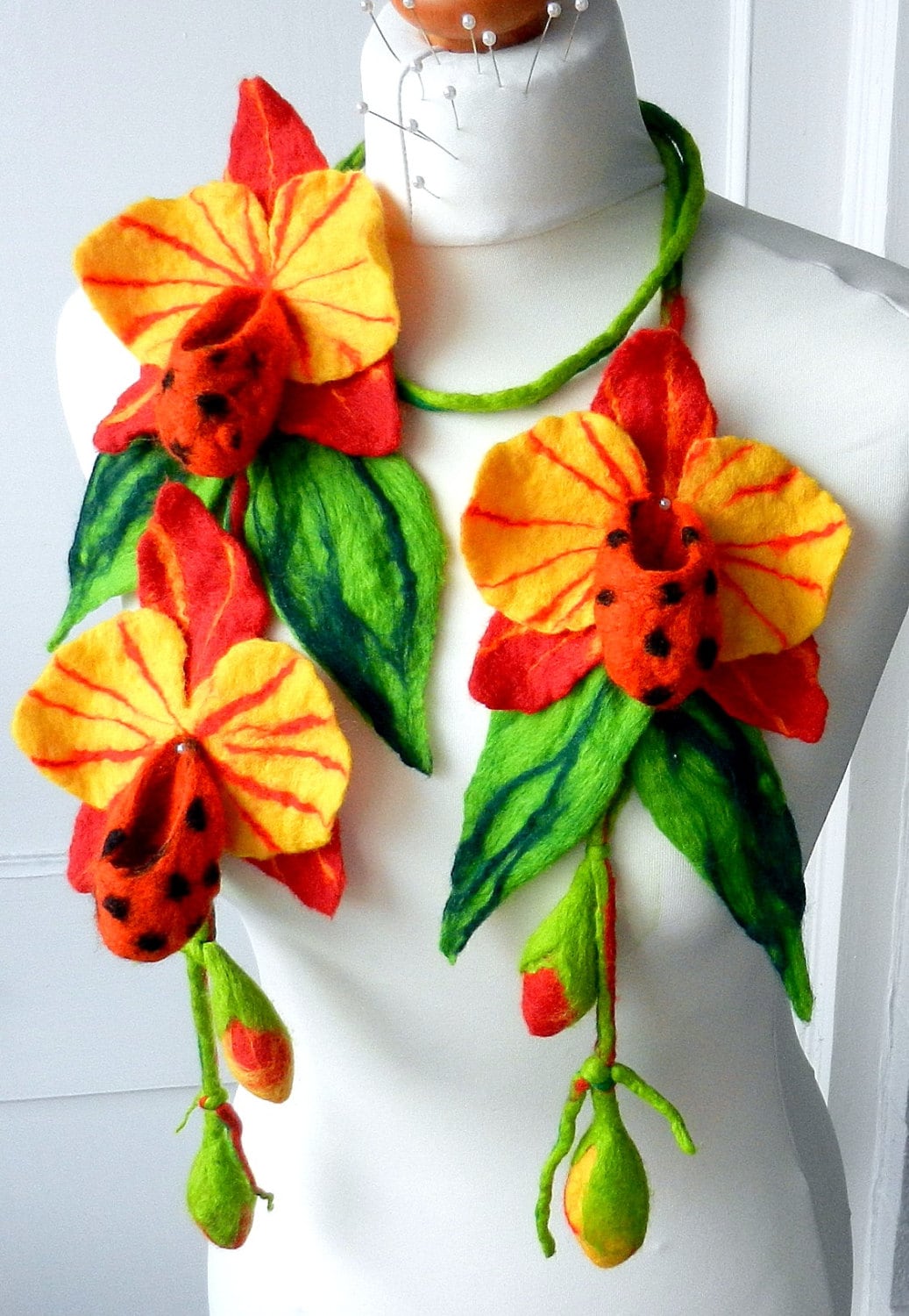 Felted Flower, Hand Felted , Wool Jewelry Felted Necklace/belt/scarf ...