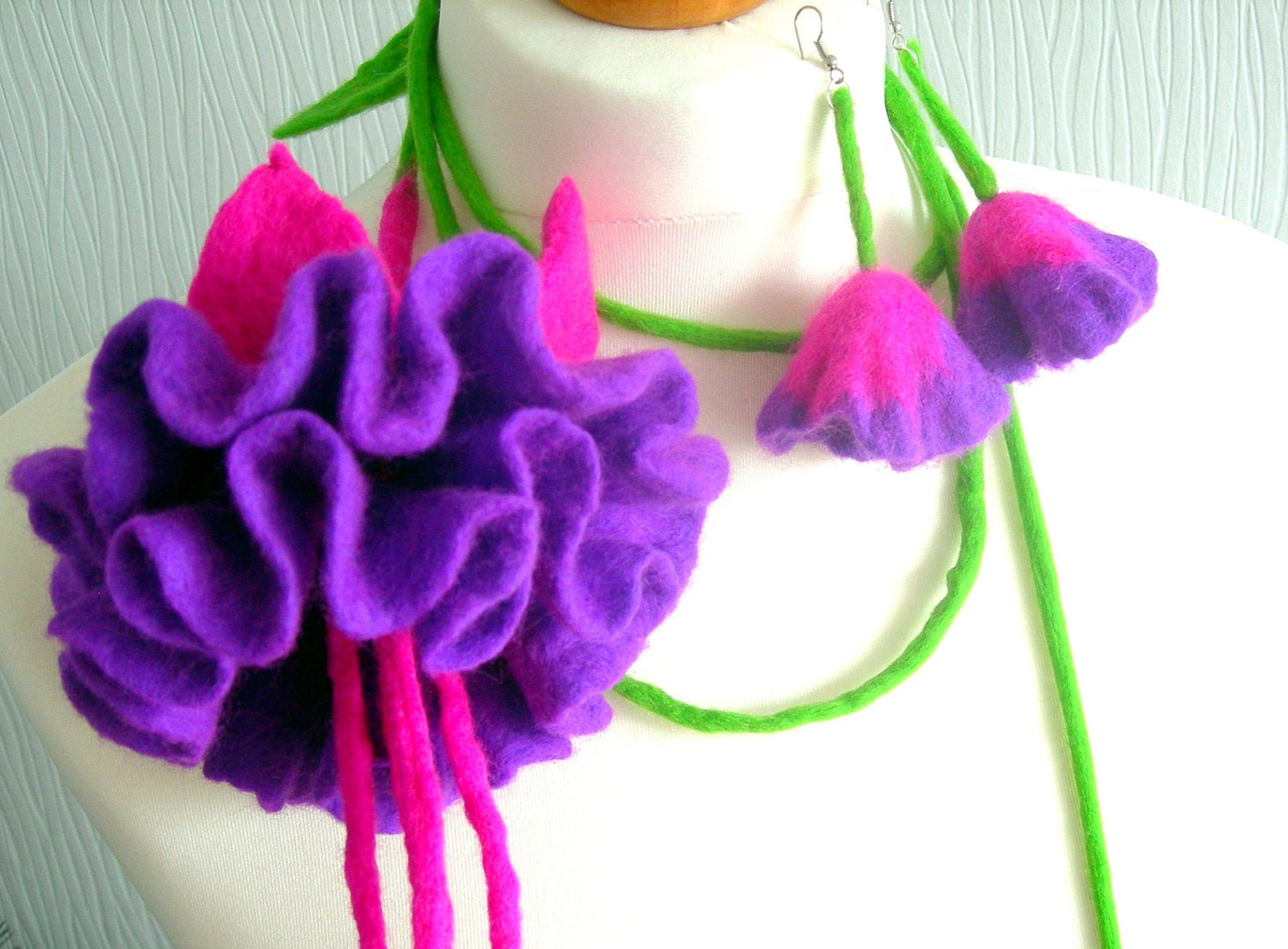 Felted Flower, Hand Felted, Wool Jewelry Felted Scarf/ Necklace/belt ...