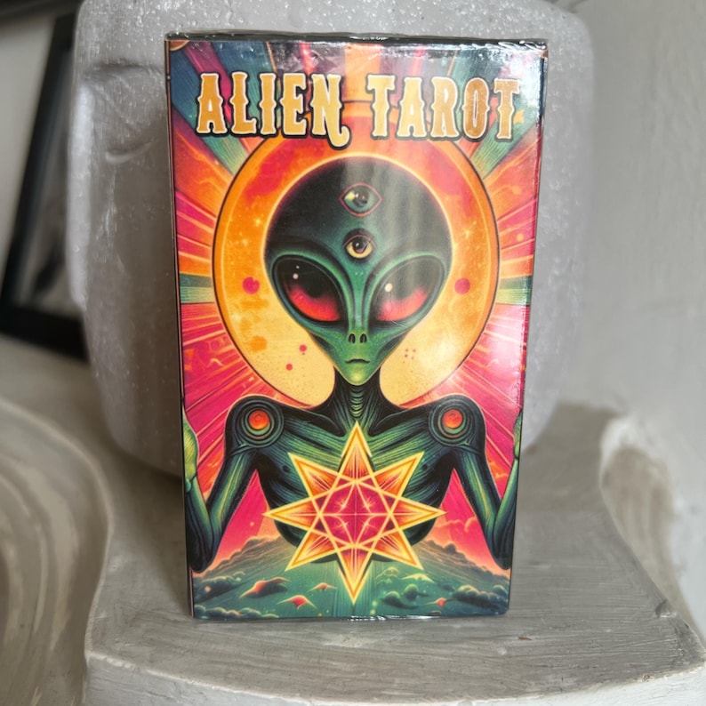 Alien Tarot Deck / Card Set - Etsy