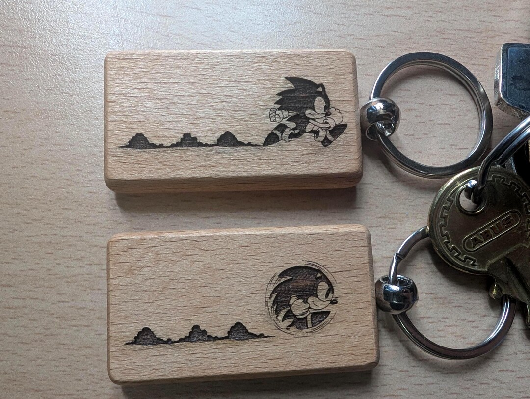 Sonic Wooden Keychain - Laser Engraved Sonic the Hedgehog Keychain 55mm ...