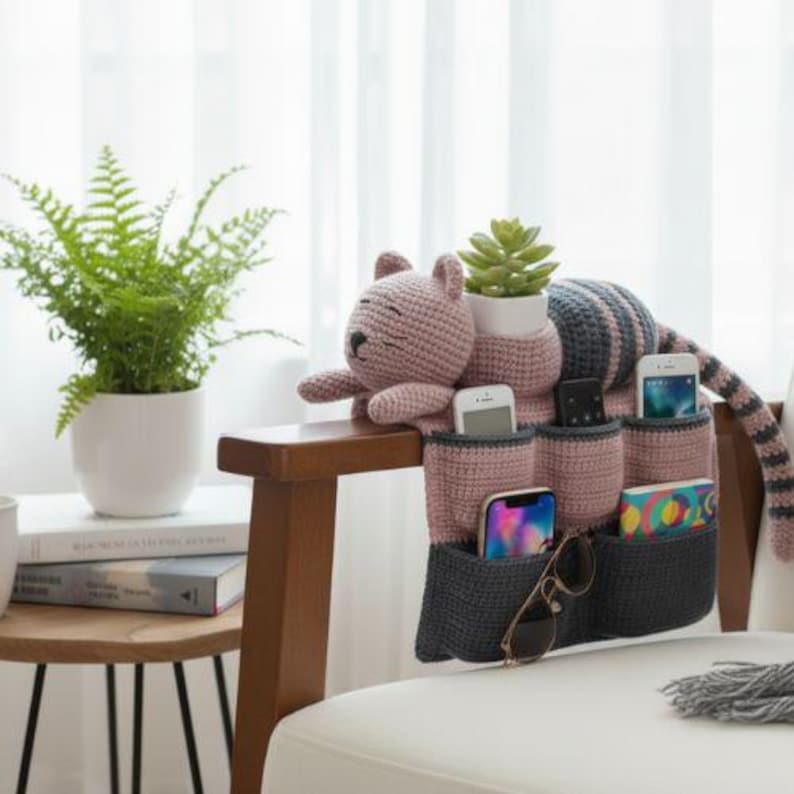 Cat Sofa Arm Organizer - Kawaii Critter Stitch Crochet Pattern ...