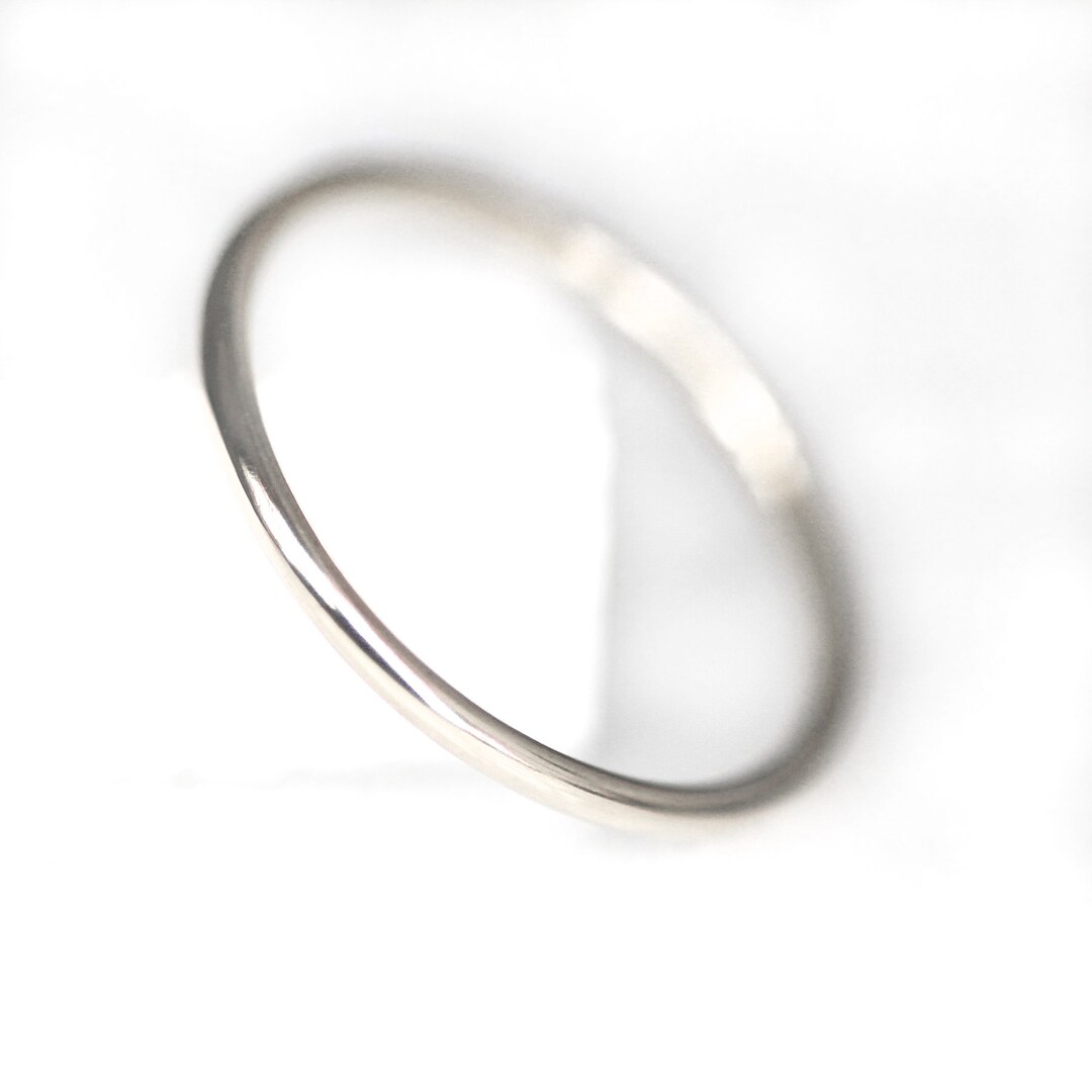Solid White Gold Ring, 14K / 10K Gold 1.3mm Skinny Round Band, Plain ...