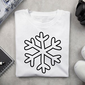 26 Snowflake Svg Bundle, Simple Snowflake Outlines Bundle Svg ...