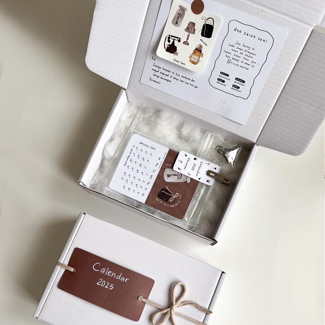 2025 Islamic Desk Calendar Aesthetic With Stand Acrylic Hanging | Brown ...