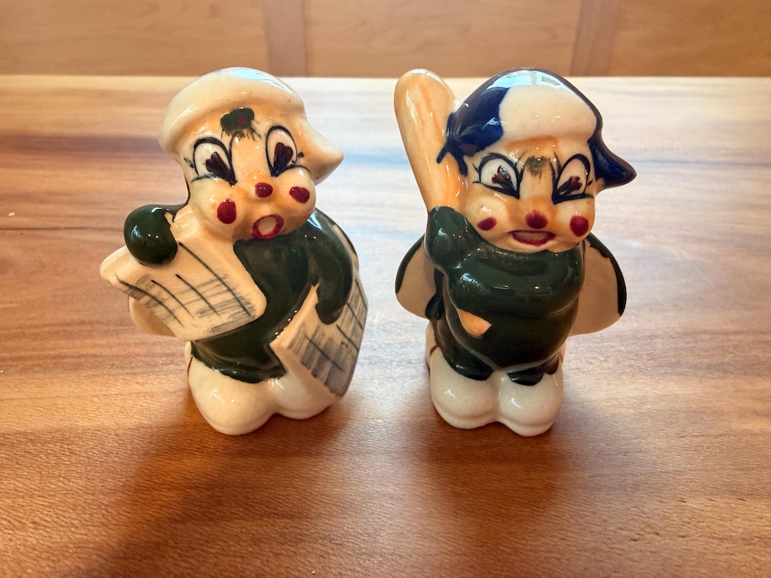 Vintage 1950s Baseball Player & Girl Salt and Pepper Shakers – Hand ...