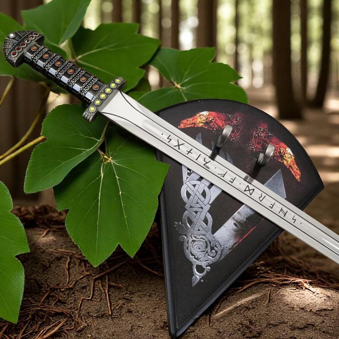 Real Viking Sword of Ragnar Lothbrok - Authentic Medieval Steel Sword ...