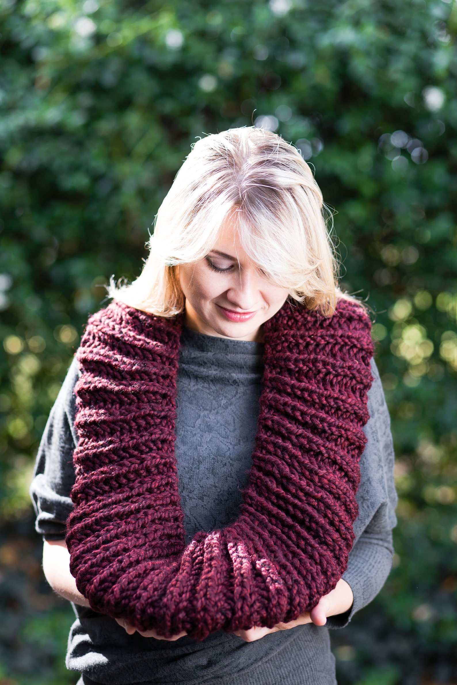 Dark Red Chunky Infinity Handknit Scarf - Made to Order - Etsy