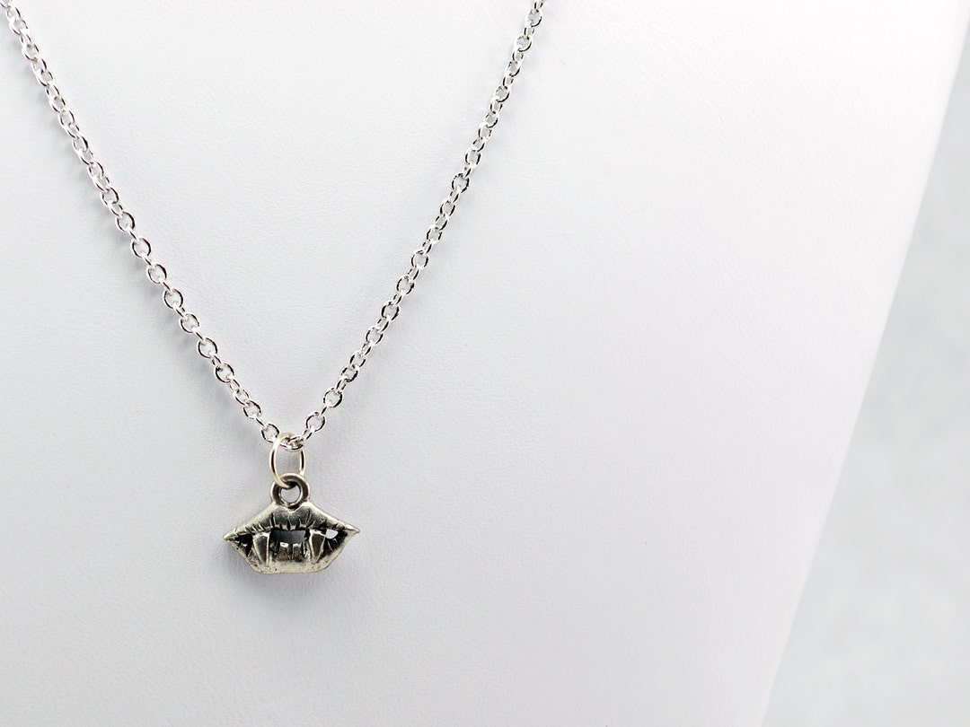 Silver Vampire Fangs Necklace - Silver Vampire Necklace, Vampire Teeth ...