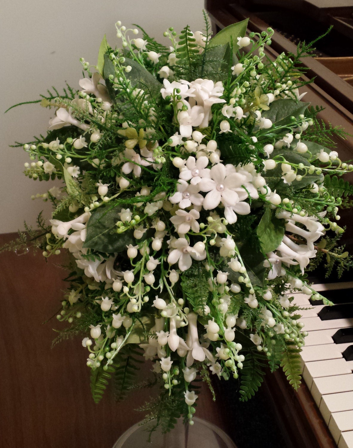 Stephanotis Flower Boutonniere